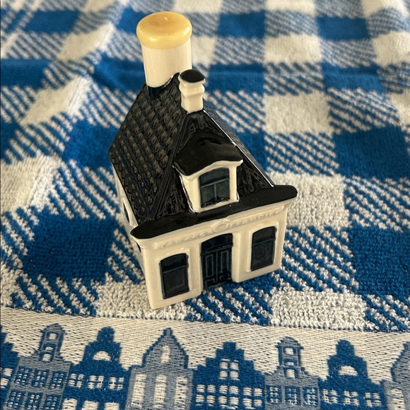 KLM | Accents | Klm Blue Delft Blue House 99 Sealed And Intact | Poshmark
